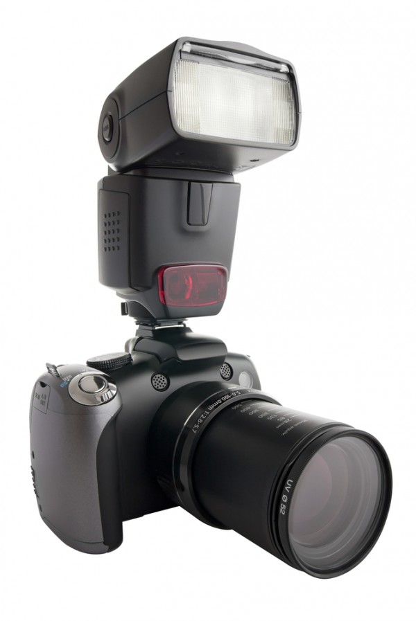 Hot Shoe Flash Buying Guide: 8 Essential Things to Know